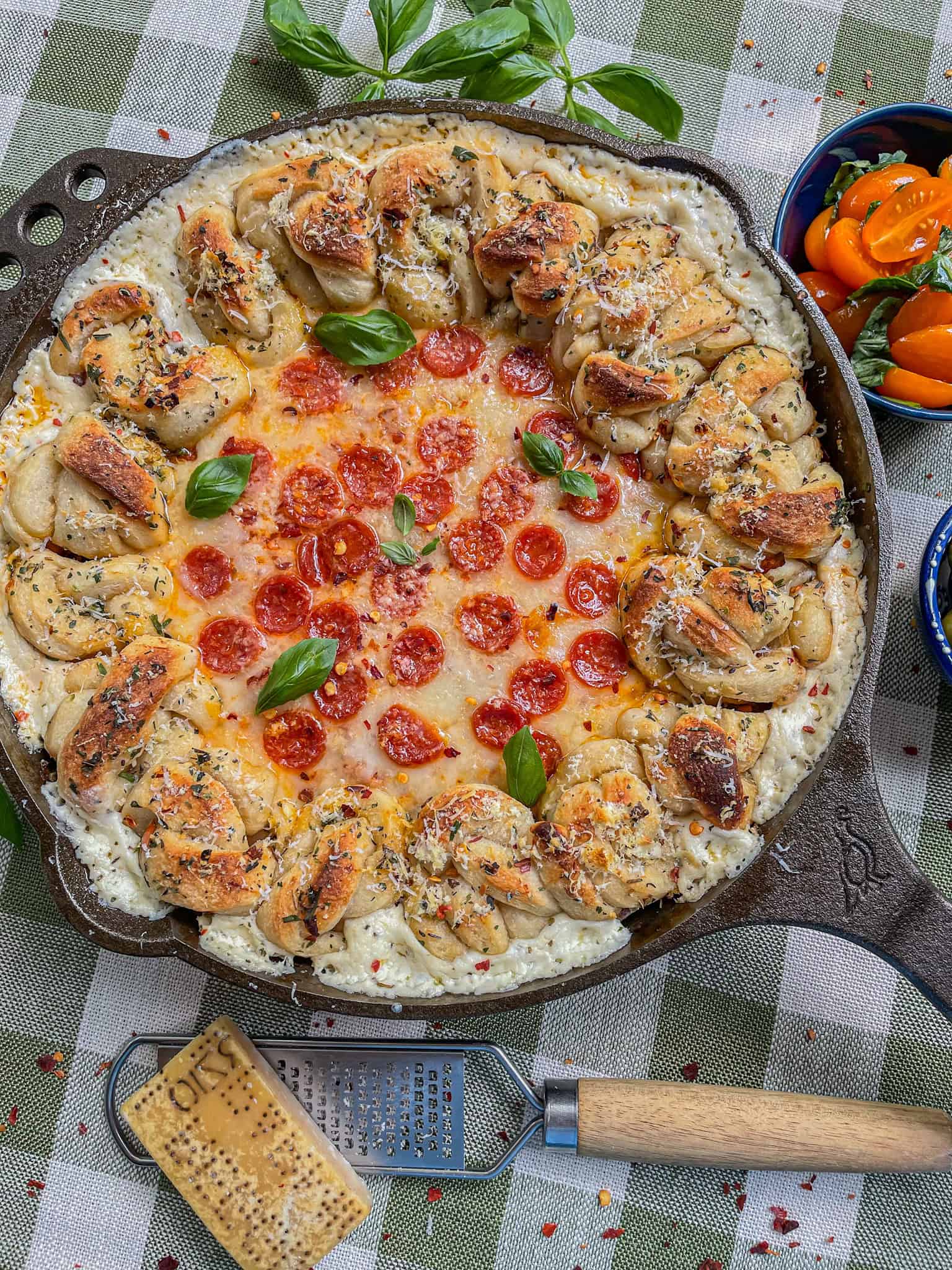 Pizza Dip with Garlic Knots - Beach Girl Grills